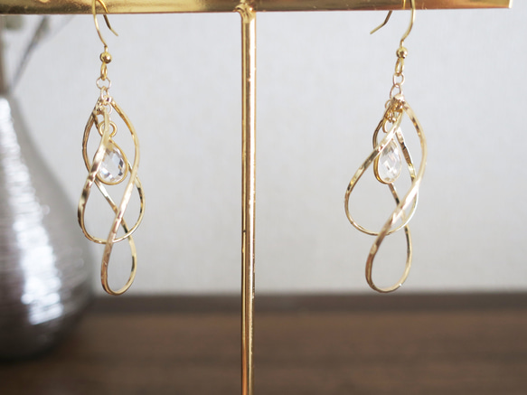 《ｻｰｼﾞｶﾙｽﾃﾝﾚｽ》【reve】14kgf 4月誕生石 クリスタルクォーツ ピアス イヤリング イヤリング・ノンホールピアス Lien jour 通販｜Creema(クリーマ) 8543586