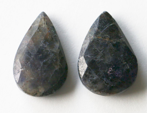 天然石 タンザナイト ドロップ 多面カット ビーズ 穴あり 2個 セット 天然石 GemmaJP 通販 8638661｜Creema(クリーマ)
