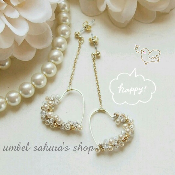 【再販】ホワイトハートスイングイヤリング、ピアス ピアス（フック・チェーン） umbel sakura 通販 1284580｜Creema(クリーマ)