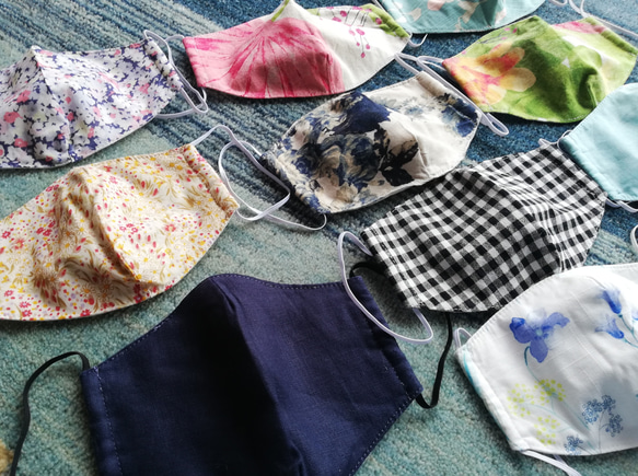 夏マスク＊* 布マスク CHICCA〈キッカ〉 通販 11569267｜Creema(クリーマ)