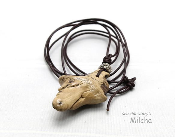 お洒落 流木ネックレス（A007) ネックレス・ペンダント atelier milcha 通販 10095836｜Creema(クリーマ)