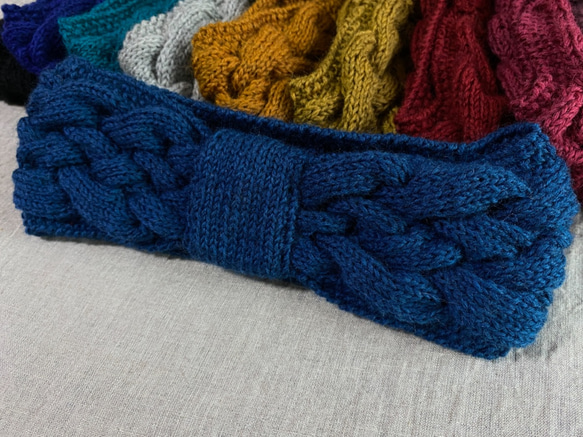 ケーブル編みウールニットヘアバンド/ターバン/col. プルシアンブルー ヘアバンド・ターバン 魔女小屋 通販 10671244｜Creema ...