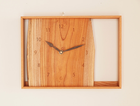 木製 箱型 掛け時計 欅（ケヤキ）材1 掛け時計・置き時計 木工 木の香 通販｜Creema(クリーマ) 3698082