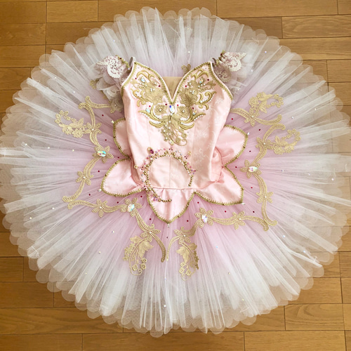 レンタル》バレエ衣装♡A-006 ドルシネア姫、金平糖、ローズ レンタル》バレエ衣装♡A-006 ドルシネア姫、金平糖、ローズ