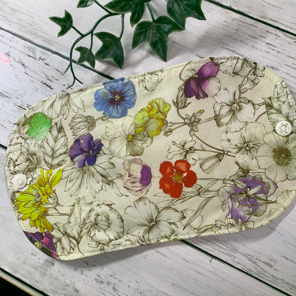 丸洗いできる Liberty wrest +リネンのマスク仮置きケース マスクケース Le chat en argent 銀猫 通販 ...