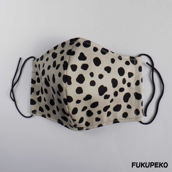 ダルメシアン柄 グレージュ色 立体マスク 大人用 布マスク FUKUPEKO 通販 12656071｜Creema(クリーマ)