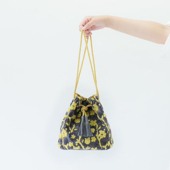 ZARA 黄色 イエロー ショルダーバッグ(イエロー(黄色)系 ZARA ZARA 黄色 イエロー ショルダーバッグ(イエロー(黄色)系 ZARA
