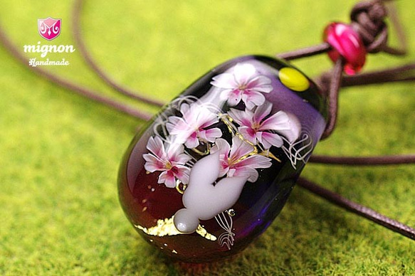 夜桜とうさぎのガラスチョーカー☆とんぼ玉[m160210] ネックレス・ペンダント mignon+ 通販 1801883｜Creema(クリーマ)