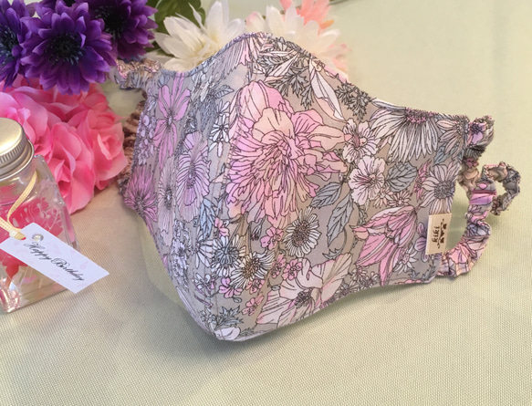 【kiki flower mask】ピンクの花柄マスク 大人用Mサイズ 布マスク kikirara_mask 通販 9094557 ...