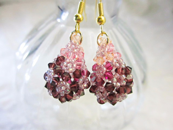 スワロきらきらしずくのピアス ピアス（フック・チェーン） yukiko 通販 3680086｜Creema(クリーマ)