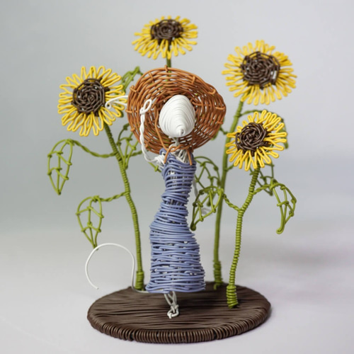 ひまわりと風 /wireart 針金 オリジナルフィギュア 【渋谷 東急 ひまわりと風 /wireart 針金 オリジナルフィギュア 【渋谷 東急