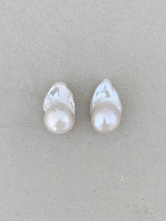 オイスターバロックパールピアス① ピアス（その他） elem 通販｜Creema(クリーマ) 12759103