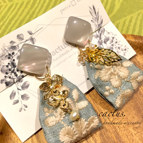 〈再販〉インド刺繍リボン×グレーシェルの淡水パール揺れる淡色ピアス/イヤリング ピアス（スタッド・一粒） cactus. 通販 ...