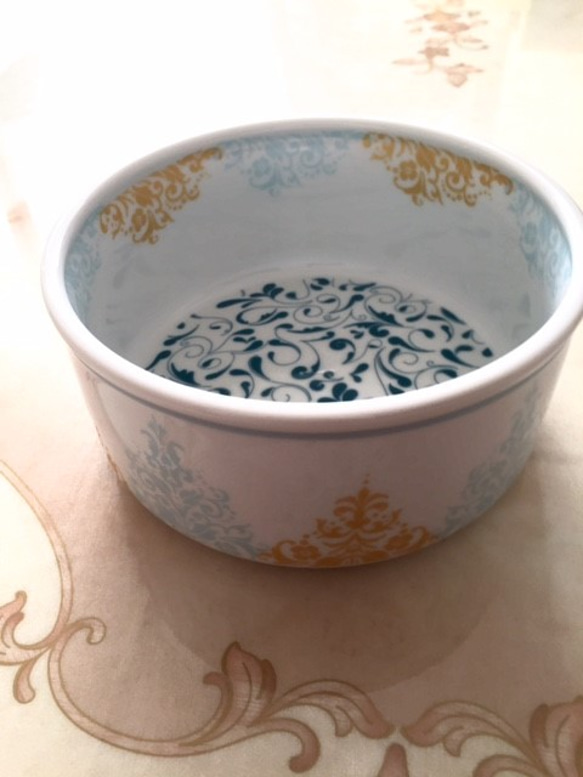 ☆彡これまた重宝！白磁のストックボウル ゴールド＆ベビーブルー お椀・ボウル・鉢 かぽっち 通販｜Creema(クリーマ) 1328257