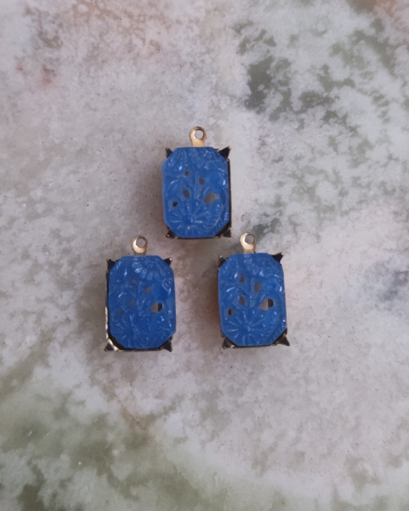 1950年代 ドイツヴィンテージ フラワーオクタゴンガラス 14×10mm セッティング付き ビーズ Perles de fleurs 通販 ...