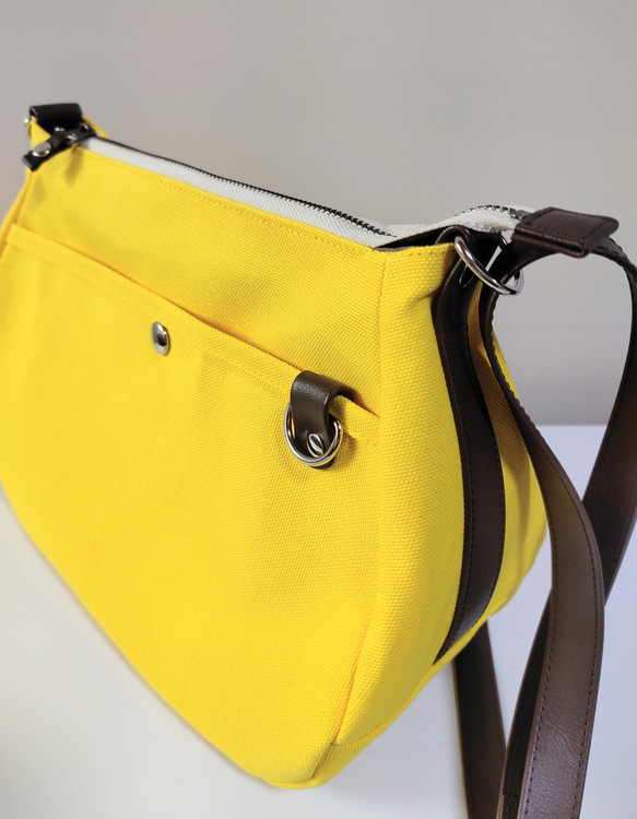 マチ広帆布ショルダーバッグ（イエロー） ショルダーバッグ orijin 通販 12672523｜Creema(クリーマ)