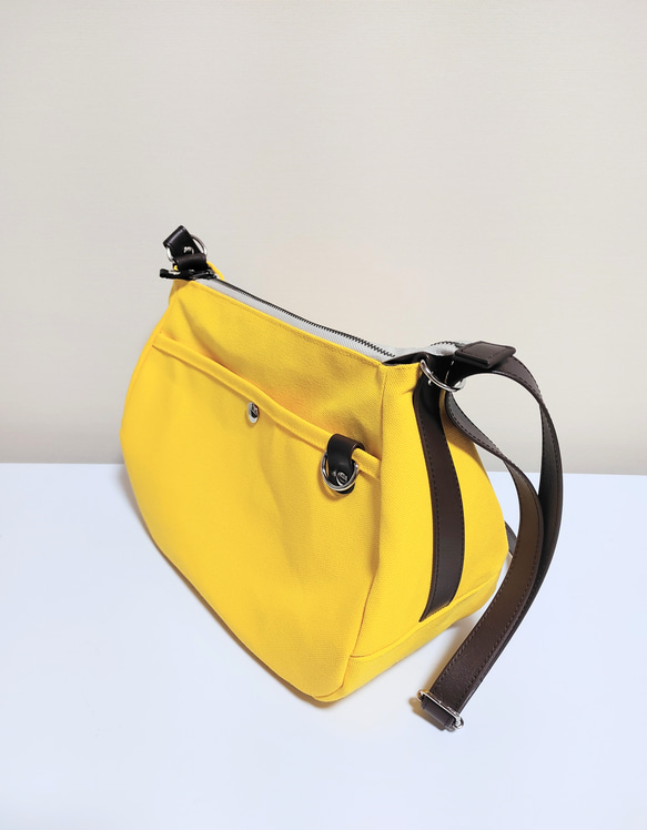 マチ広帆布ショルダーバッグ（イエロー） ショルダーバッグ orijin 通販 12672523｜Creema(クリーマ)