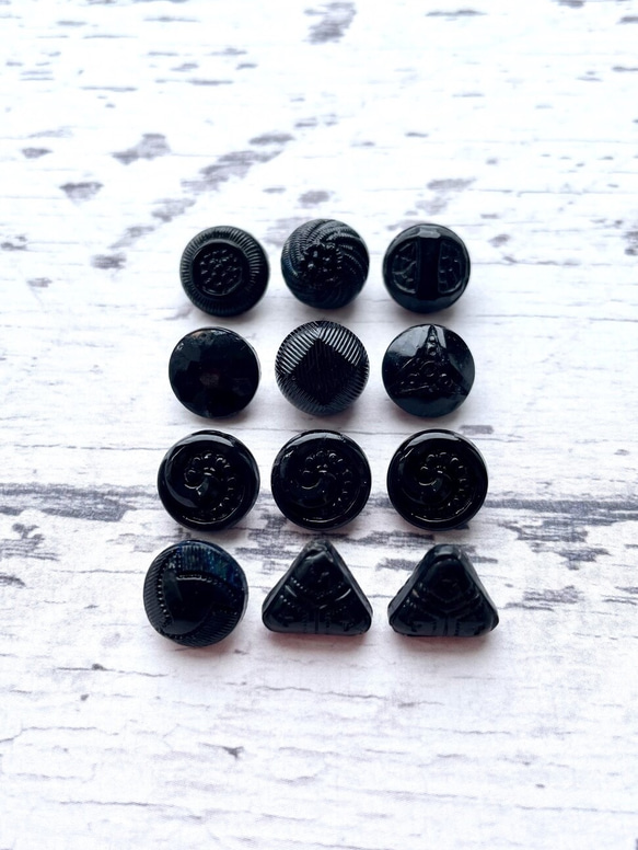 チェコ ヴィンテージ ガラスボタン ブラック 9mm 12個セット [B179-110] ボタン malý vintage 通販 ...