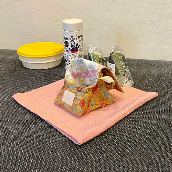 ｟値下げ｠おにぎりポーチ コンビニおにぎりが2個入るサイズ 茶 巾着袋 mamacita 通販 12637743｜Creema(クリーマ)