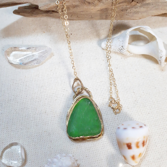 【brass × 14kgf】seaglass necklace ネックレス・ペンダント laulea 通販｜Creema(クリーマ) 7228405