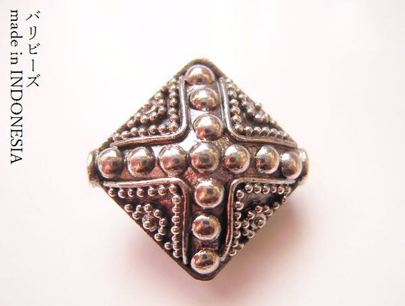 バリの職人が作るハンドメイドビーズ 【sv-5721b/シルバー925製】バリビーズ・パーツ｜大ビーズ(菱形)/1ヶ ビーズ てんてん＠土日 ...