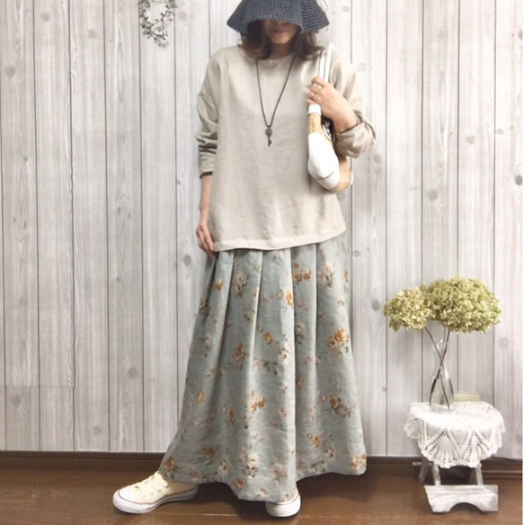 【送料無料】くすみブルーのフラワーとリネンのルーズワンピース ワンピース f.emporio 通販 8620225｜Creema(クリーマ)