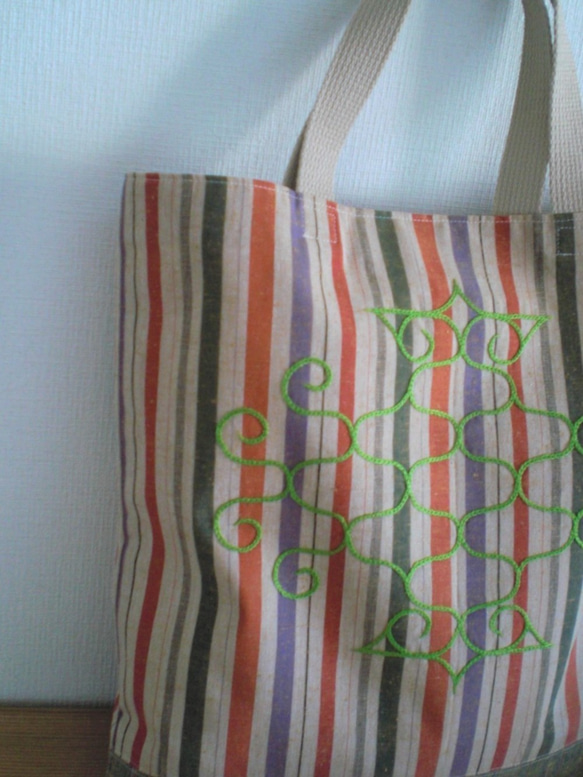 【アイヌ文様刺繍】魔除け文様の刺しゅう入り♡大きめトートバック トートバッグ michiko-mama 通販 12110393｜Creema ...