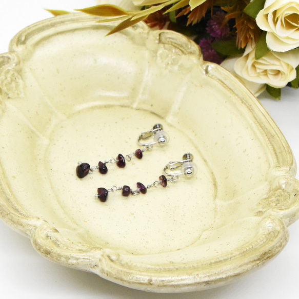 ガーネットのミニタンプルイヤリング EA-EA0015-GA イヤリング・ノンホールピアス Karen 通販 12119555｜Creema ...