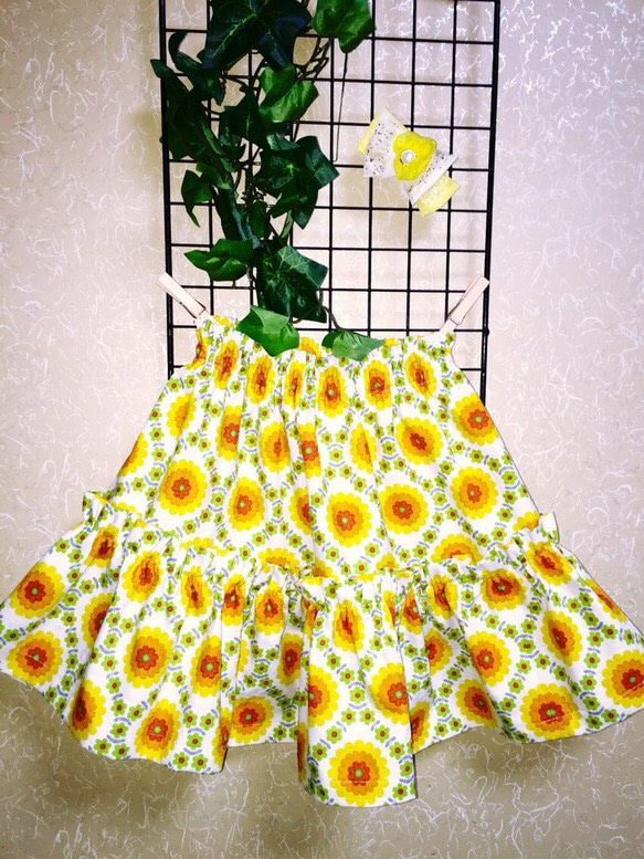 黄色の花柄ティアードスカート 子供服 flower 通販 1799376｜Creema(クリーマ)