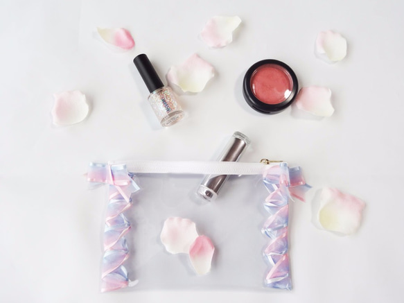 パステルリボンのクリアポーチ 水色×ピンク ポーチ にじのほし 通販 4621901｜Creema(クリーマ)