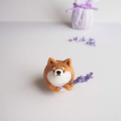 受注製作】まゆ柴犬がラベンダーを贈ります。(赤柴・黒柴・白柴 受注製作】まゆ柴犬がラベンダーを贈ります。(赤柴・黒柴・白柴