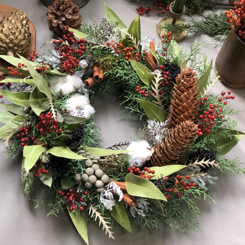 大きな大きな松ぼっくりのクリスマスリース リース 大きな大きな松ぼっくりのクリスマスリース リース