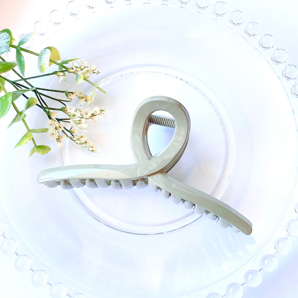 グリーン ★ バンスクリップ ヘアクリップ ヘアクリップ・バナナクリップ accessory★Noa 通販｜Creema(クリーマ) 12680076