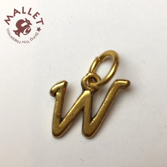 アルファベットW ゴールド ニューヨークチャーム チャーム atelier mallet 通販 2883232｜Creema(クリーマ)
