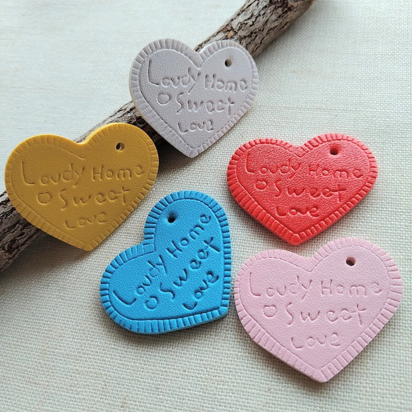 33×38mm ハート形の合皮タグ 5色×2 10個 R201 ワッペン・アップリケ petit-bonheur 通販 12662773 ...