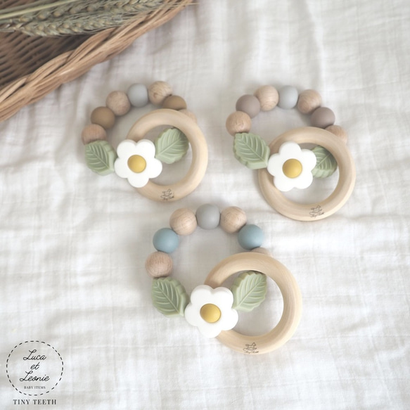 お花の歯がため - Tiny Teeth おもちゃ・人形 Luca et Leonie 通販 12903250｜Creema(クリーマ)
