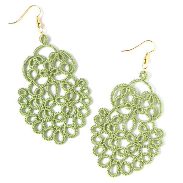 Mako／green ピアス（フック・チェーン） Fumitsuki 通販 7551759｜Creema(クリーマ)