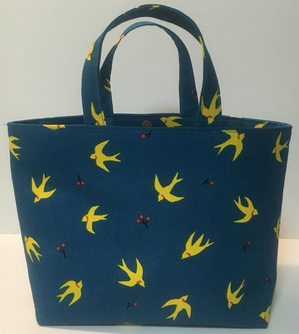 つばめのミニトートバッグ＊ターコイズブルー トートバッグ ぷくにゃん 通販 1856841｜Creema(クリーマ)