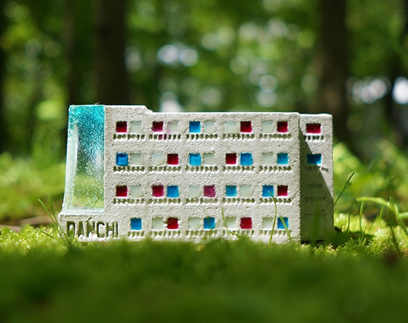 小さな団地の文具スタンド。 “DANCHI” [C棟] ペン・筆記用具 heyamidori 通販 10256969｜Creema(クリーマ)