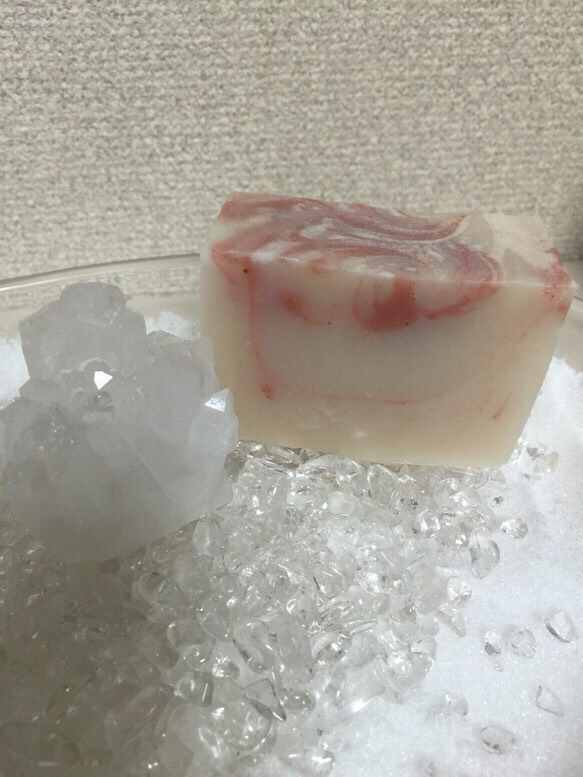 ローズ&ハイビスカスマーブルソープ(*☻-☻*) その他雑貨 まき 通販 1776013｜Creema(クリーマ)