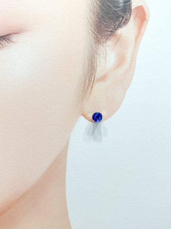 k14gf（wg）宝石質 カイヤナイト ピアス 5mm ピアス（スタッド・一粒） sango 通販｜Creema(クリーマ) 8527855