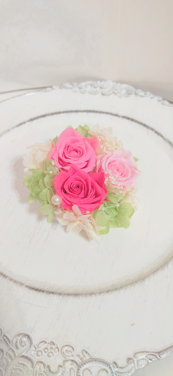 【箱に傷があり特価】プリザーブドフラワー コサージュ コサージュ よぴちゃん 通販 12733487｜Creema(クリーマ)