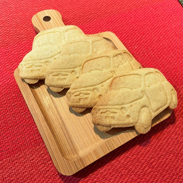 古いイタリアの可愛い車のクッキー型 クッキー型 ちゃーはん 通販｜Creema(クリーマ)