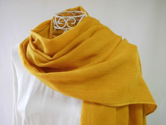 草木染め2・コットンストール / マリーゴールド染め・ペーズリー模様 ストール atk 通販 5484076｜Creema(クリーマ)