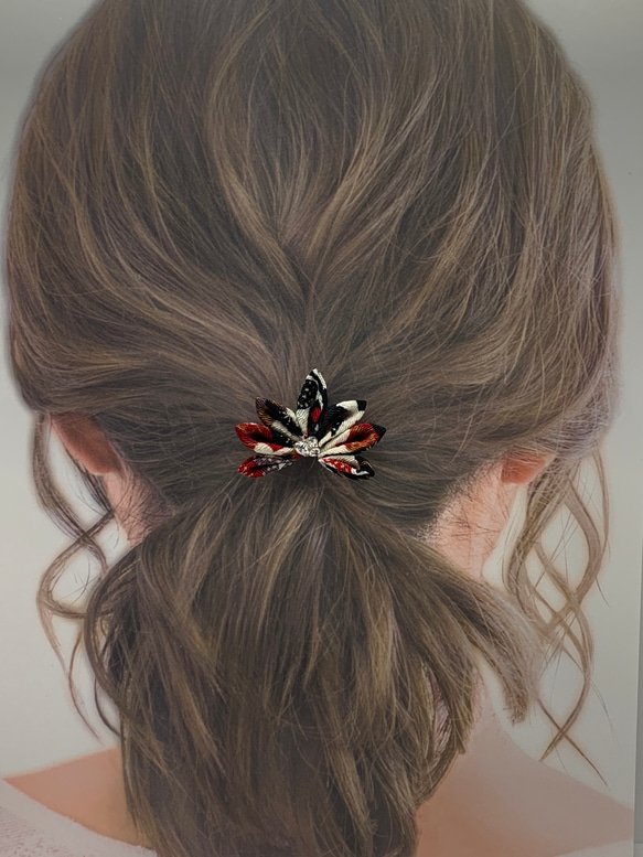 つまみ細工 ボニーフック 和柄 紅葉 ポニーフック・ヘアカフス koopaa 通販 12616202｜Creema(クリーマ)