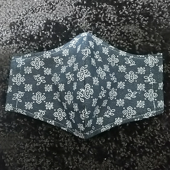 立体マスク ハンドメイド お花模様のデニム風手作りマスク その他ファッション雑貨 ericat 通販 9510308｜Creema(クリーマ)