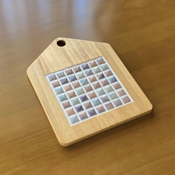 モザイクタイル 鍋敷き オーキッド ギフト その他キッチン小物 わち由良川図工室 通販 13020428｜Creema(クリーマ)