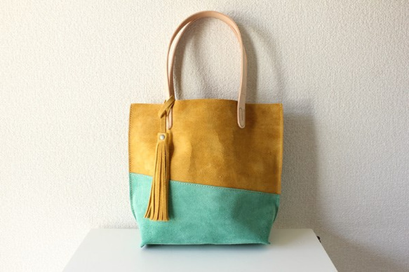 ベロアのトートバック / 一期一会 タッセル トートバッグ hanikura 通販 5502115｜Creema(クリーマ)