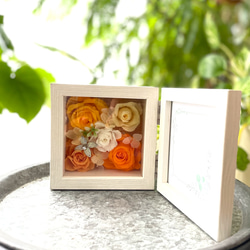 ビタミンカラーで元気チャージ ️プリザーブドフラワーのフォトフレームアレンジ！ フォトフレーム・写真立て kaze-kaoru-garden ...