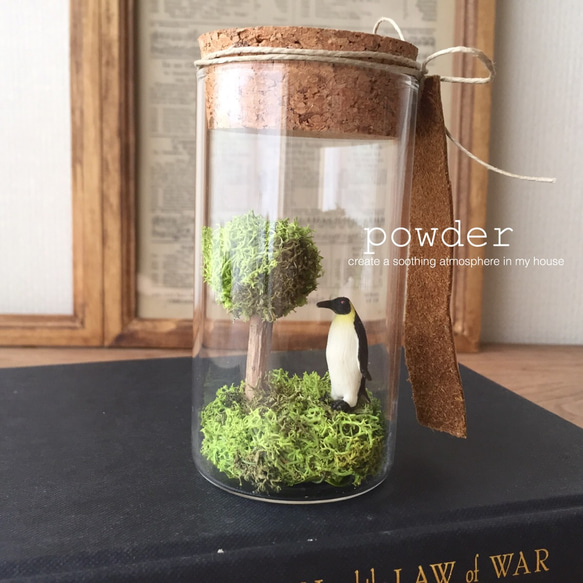 コルクビンの中のペンギン島 その他インテリア雑貨 powder 通販 2277022｜Creema(クリーマ)